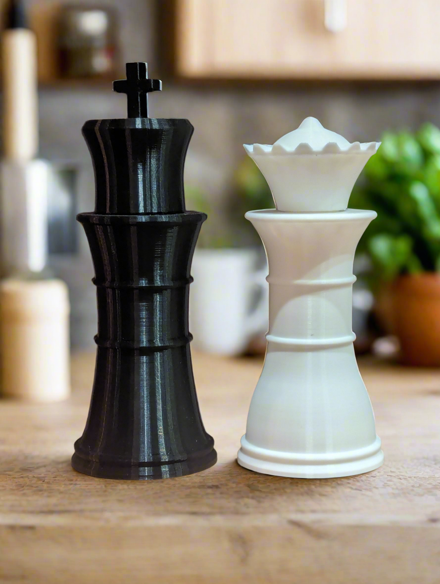 King & Queen Chess Salt & Pepper Mill Set – Cam Lavers Designs